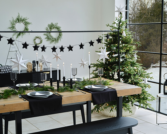 Have yourself a Contemporary Christmas