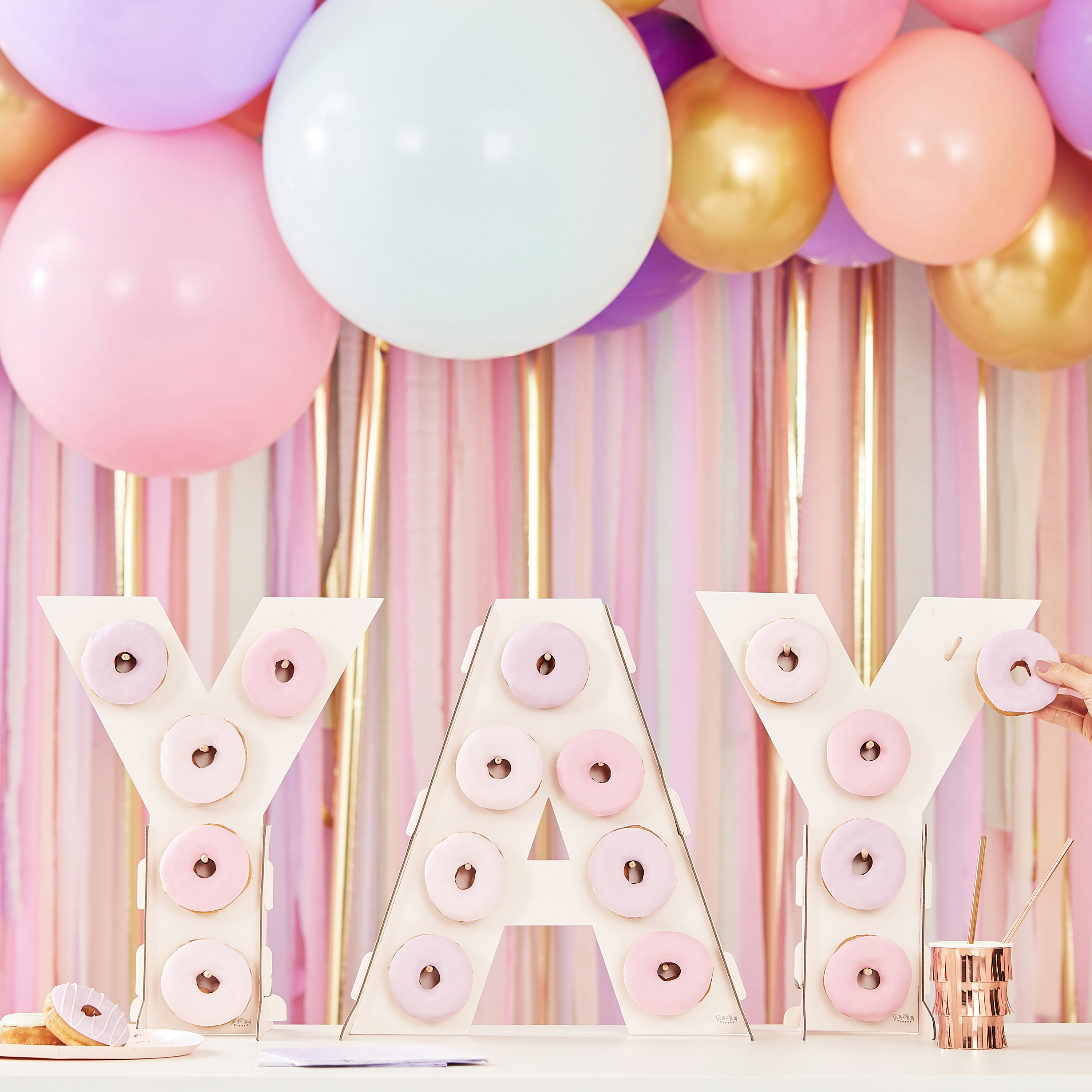 Yay Pink Ombre Donut Wall Stand | Ginger Ray
