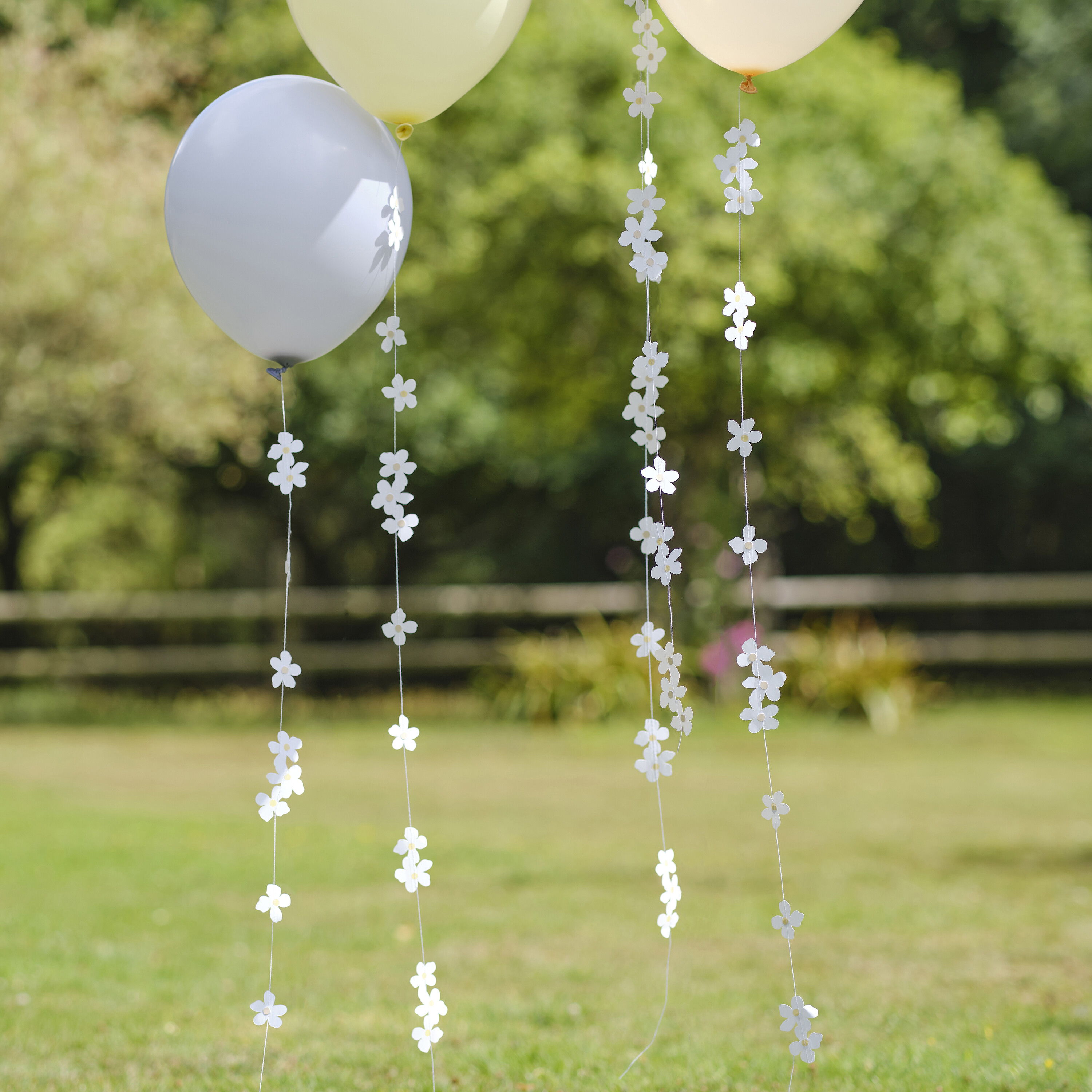 Floral Balloon Tails | Ginger Ray